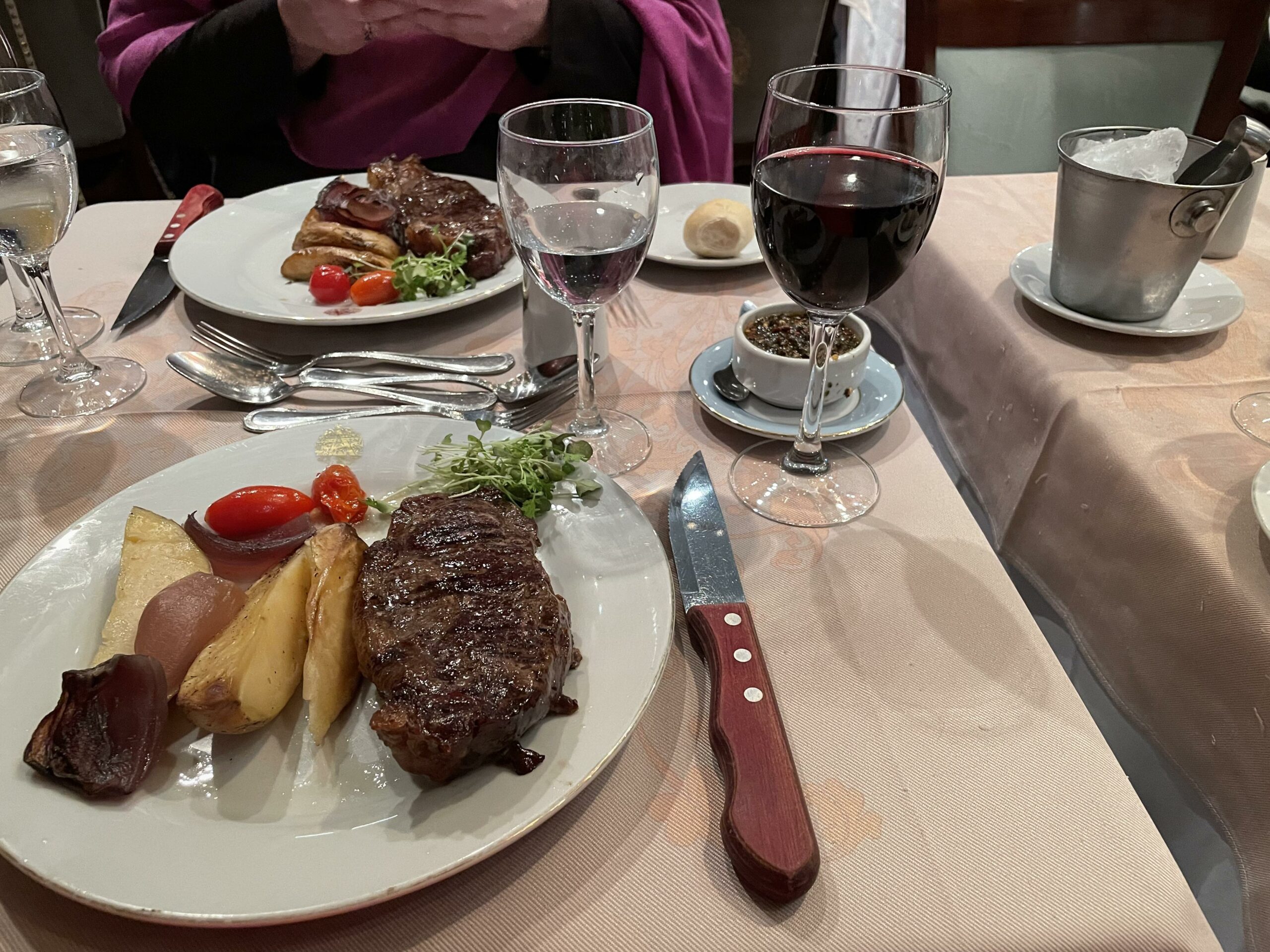 ant5 – UNHERALDED.FISH